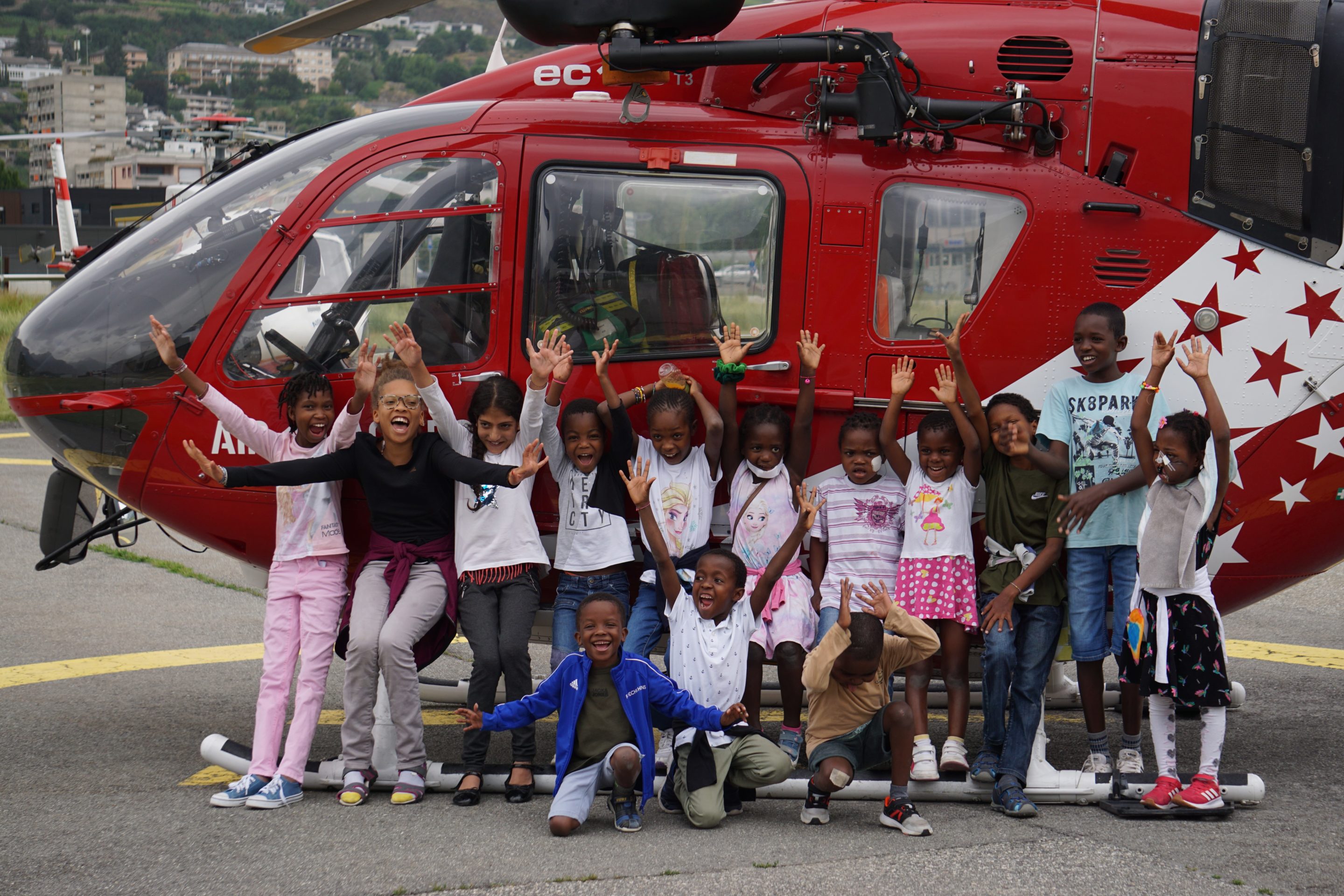 Visite d’Air-Glaciers à Sion pour les enfants - Maison de Terre des hommes